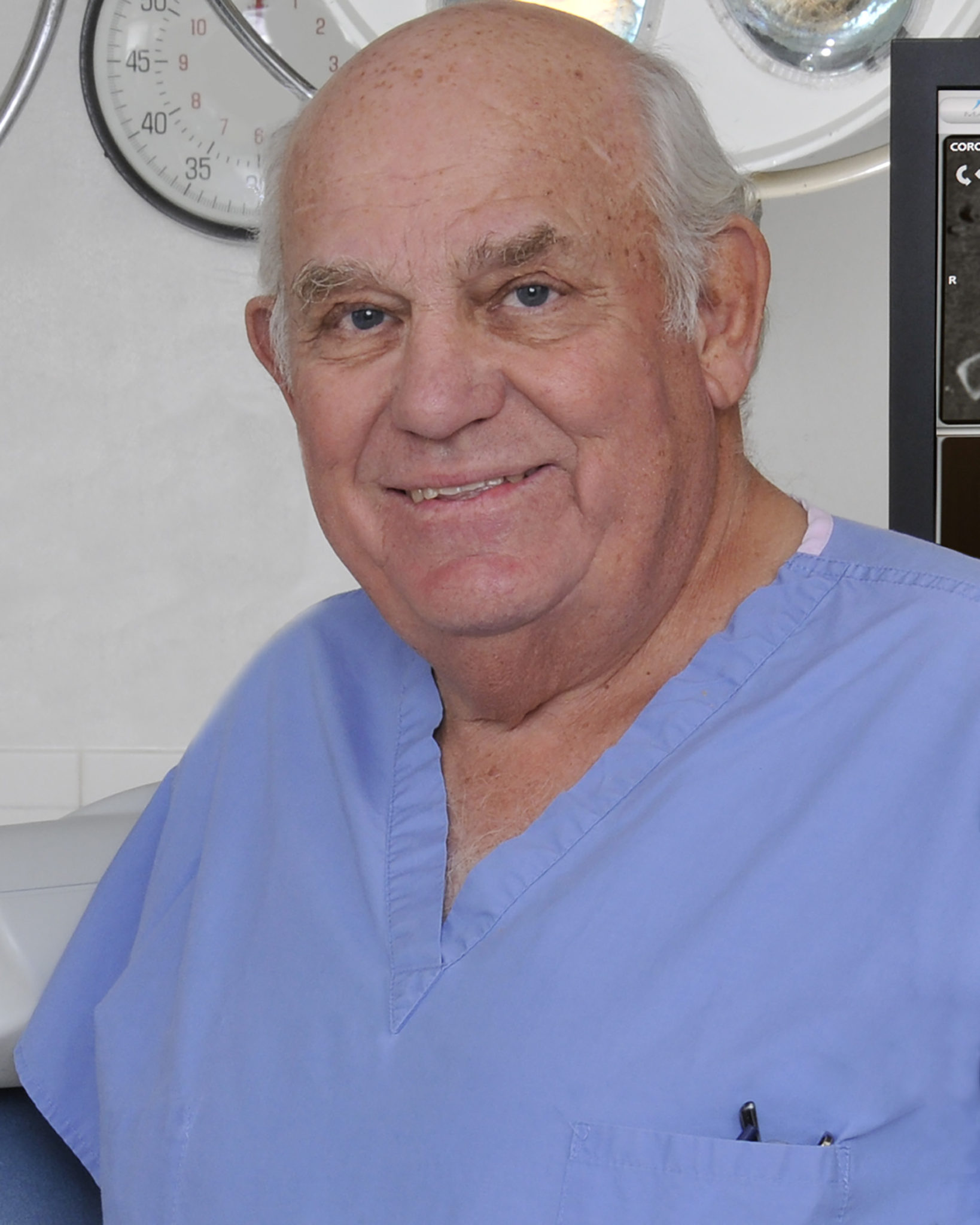 Dr Dorr in the OR copy - Operation Walk